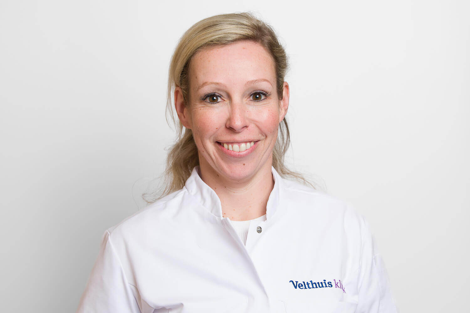 Directe halslift | Velthuis kliniek